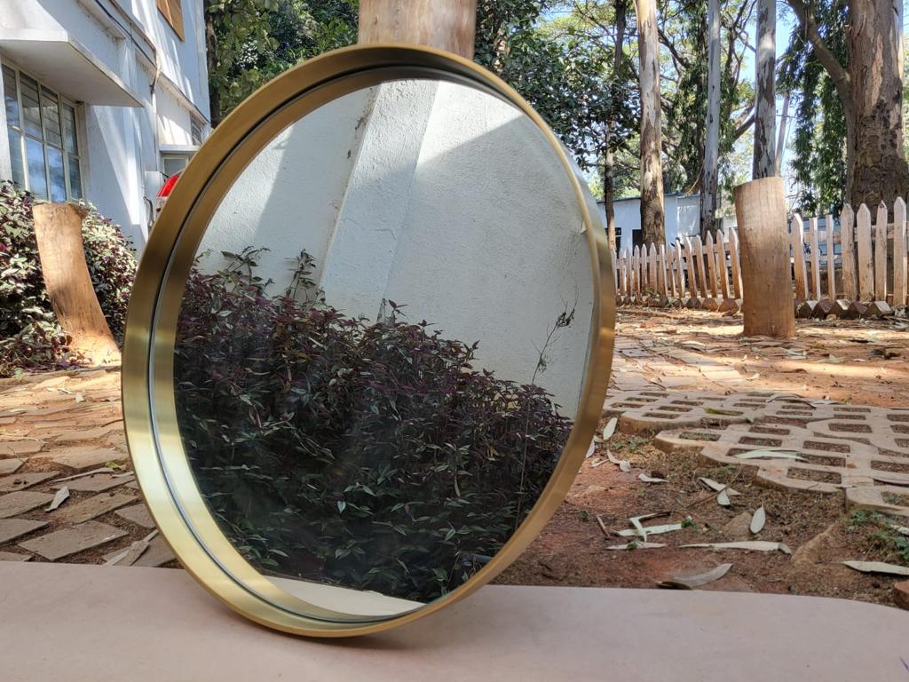 Round Glam Mirror - DesignmintDecor
